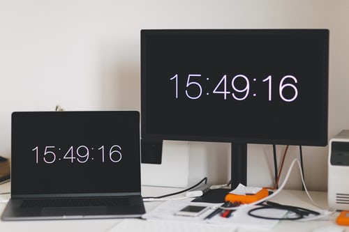 Auto-refresh data in PowerApps